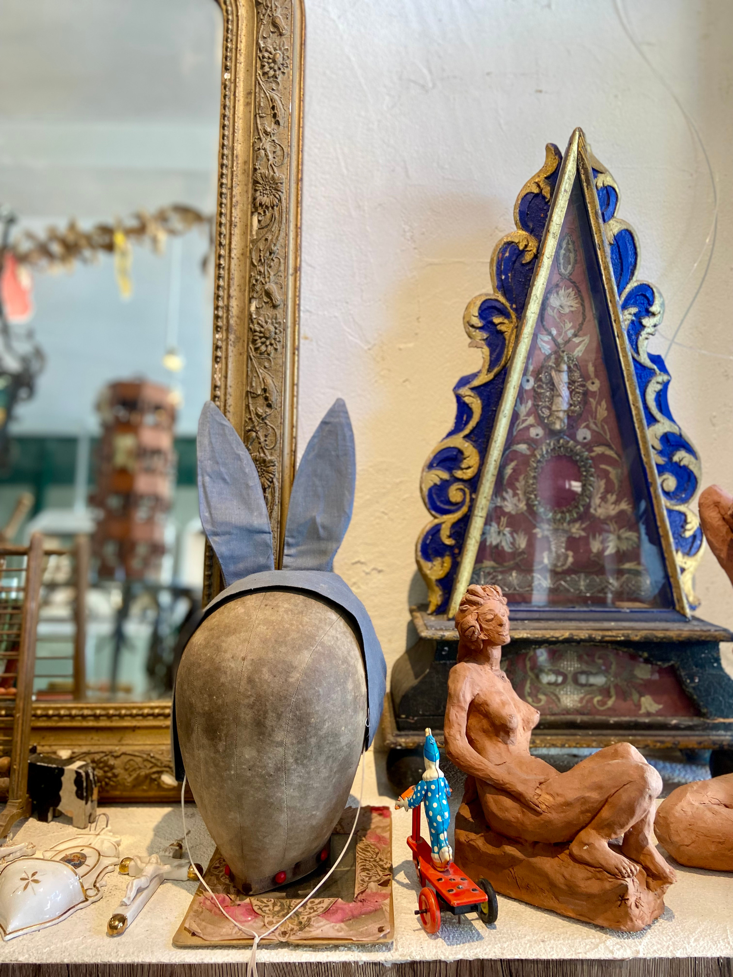 Mes adresses préférées pour chiner. Épisode 9 - Le bonnet d'âne