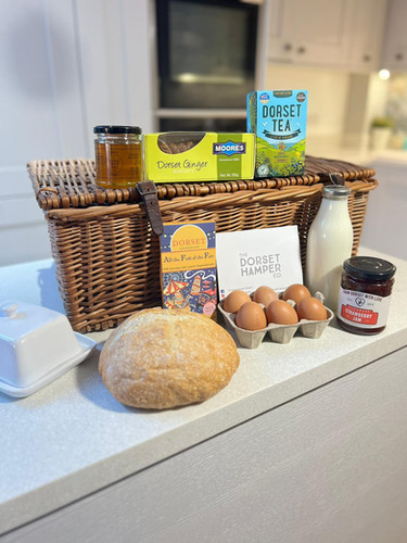Retreat Welcome Hamper | The Dorset Hamper Company