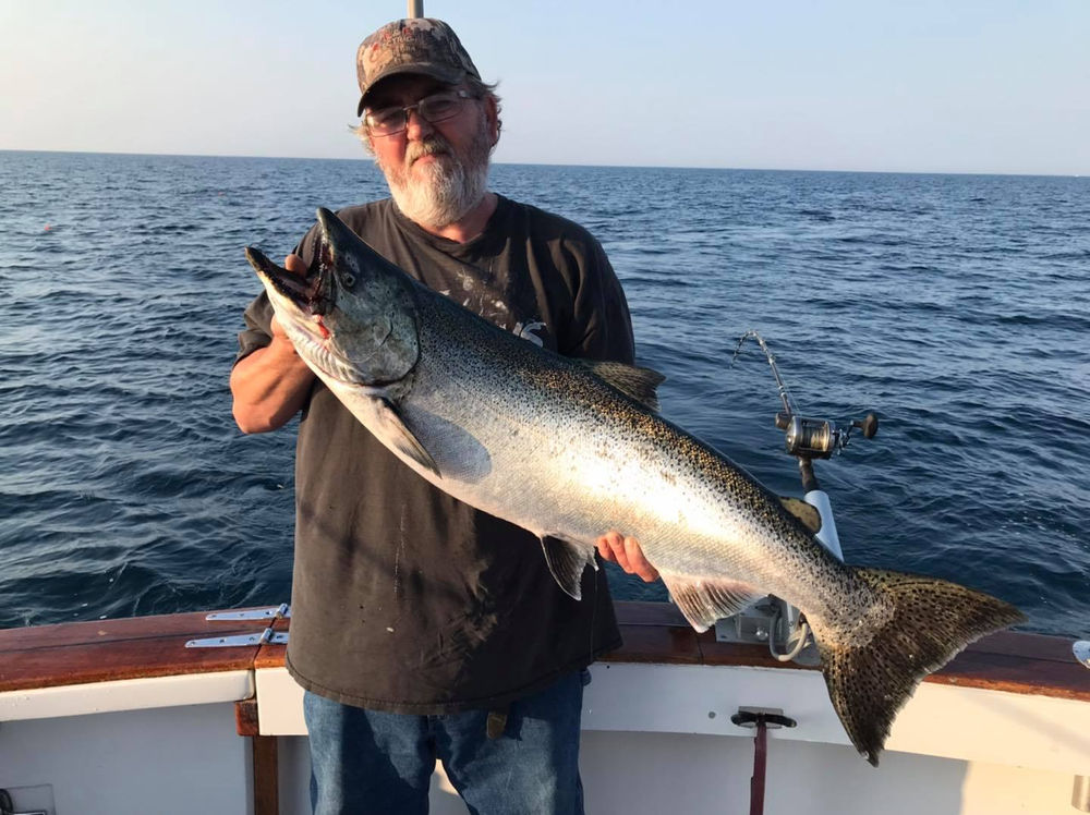King Salmon Charters- Kenosha Wisconsin is Summer Fishing at its Finest!
