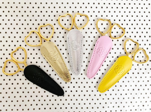 Embroidery Scissors Cover | Pixels & Purls