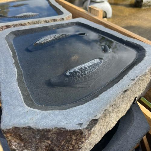 Basalt Koi Bird Bath | wellstonedleeds