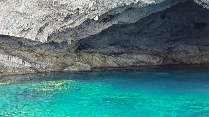 Papanikolis cave | Meganisi | Visit Meganisi