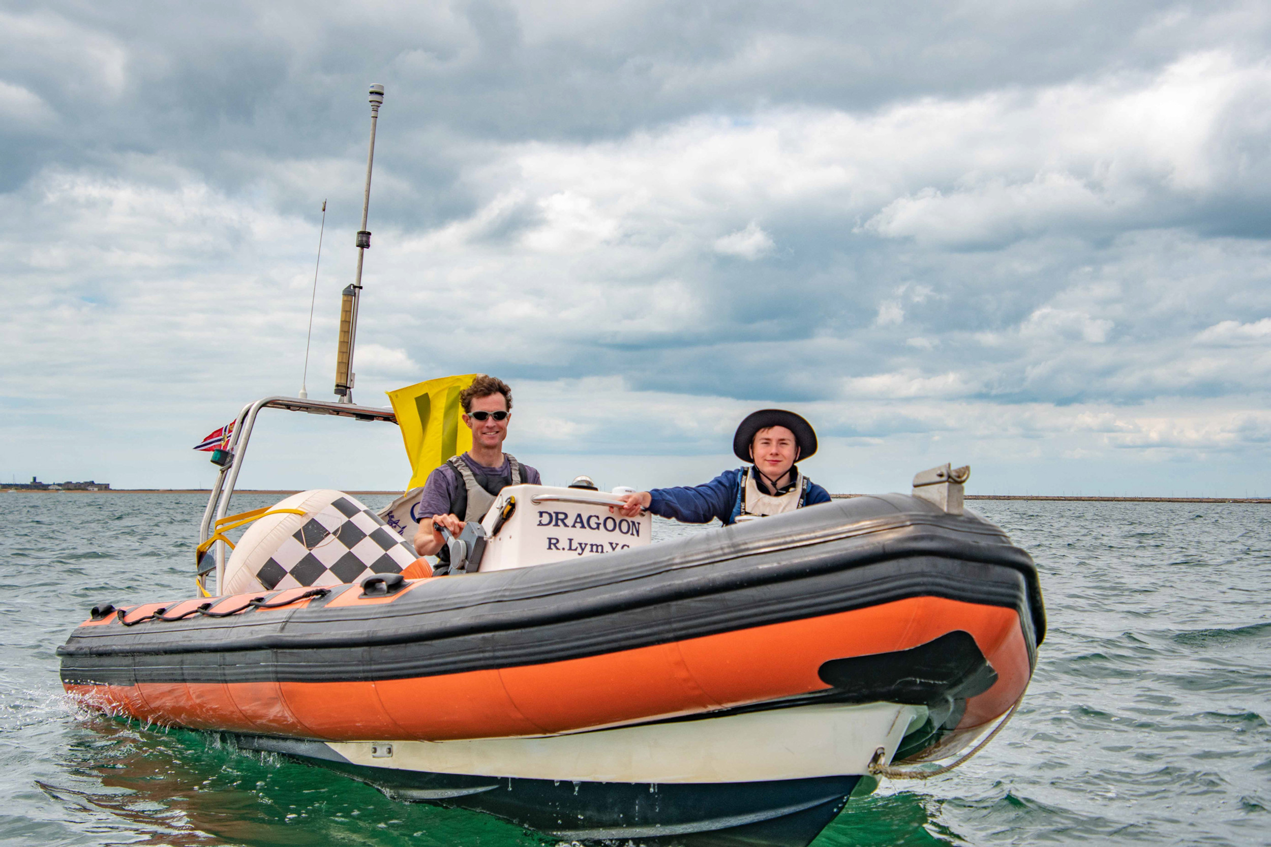 RYA Powerboat Courses - Learn to Powerboat with Royal Lymington Yacht Club