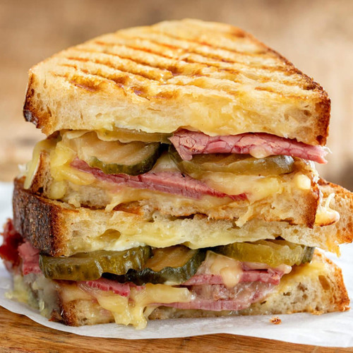 Corned Beef Cuban Lunch Box w/your choice of Side Salad | Federal Store