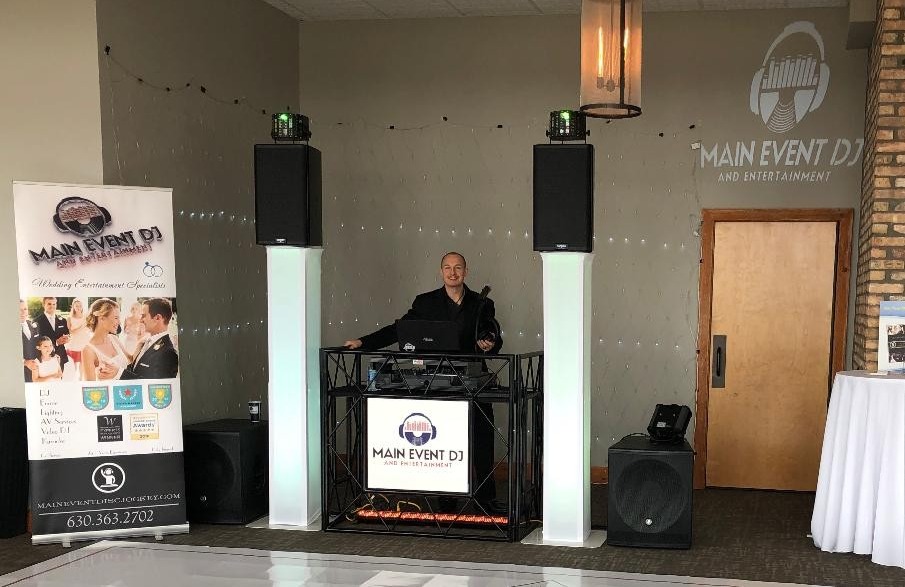 Wedding & Mobile Event DJ / Chicago and Suburbs / Main Event DJ