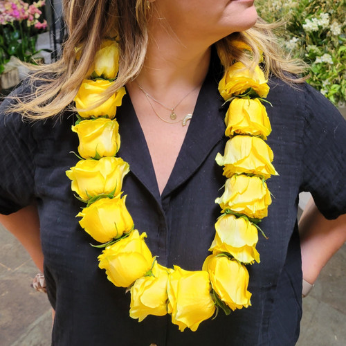 Rose Lei | SoCo-In-Bloom