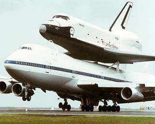 How the Boeing 747 Carried the Space Shuttle