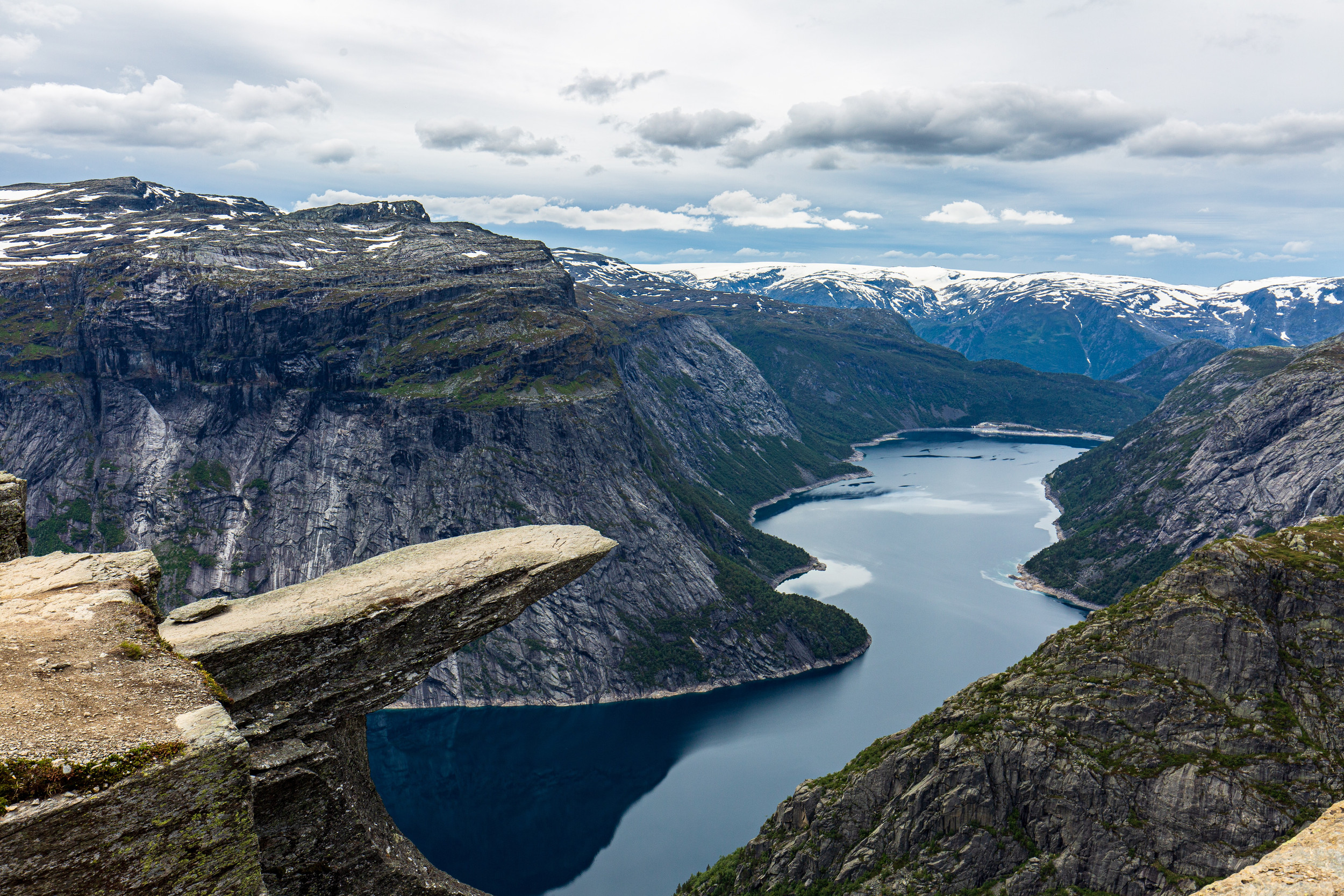 Buss til Trolltunga | Odda Taxi