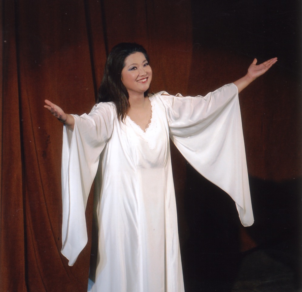 Soprano | Asako Tamura Official Website