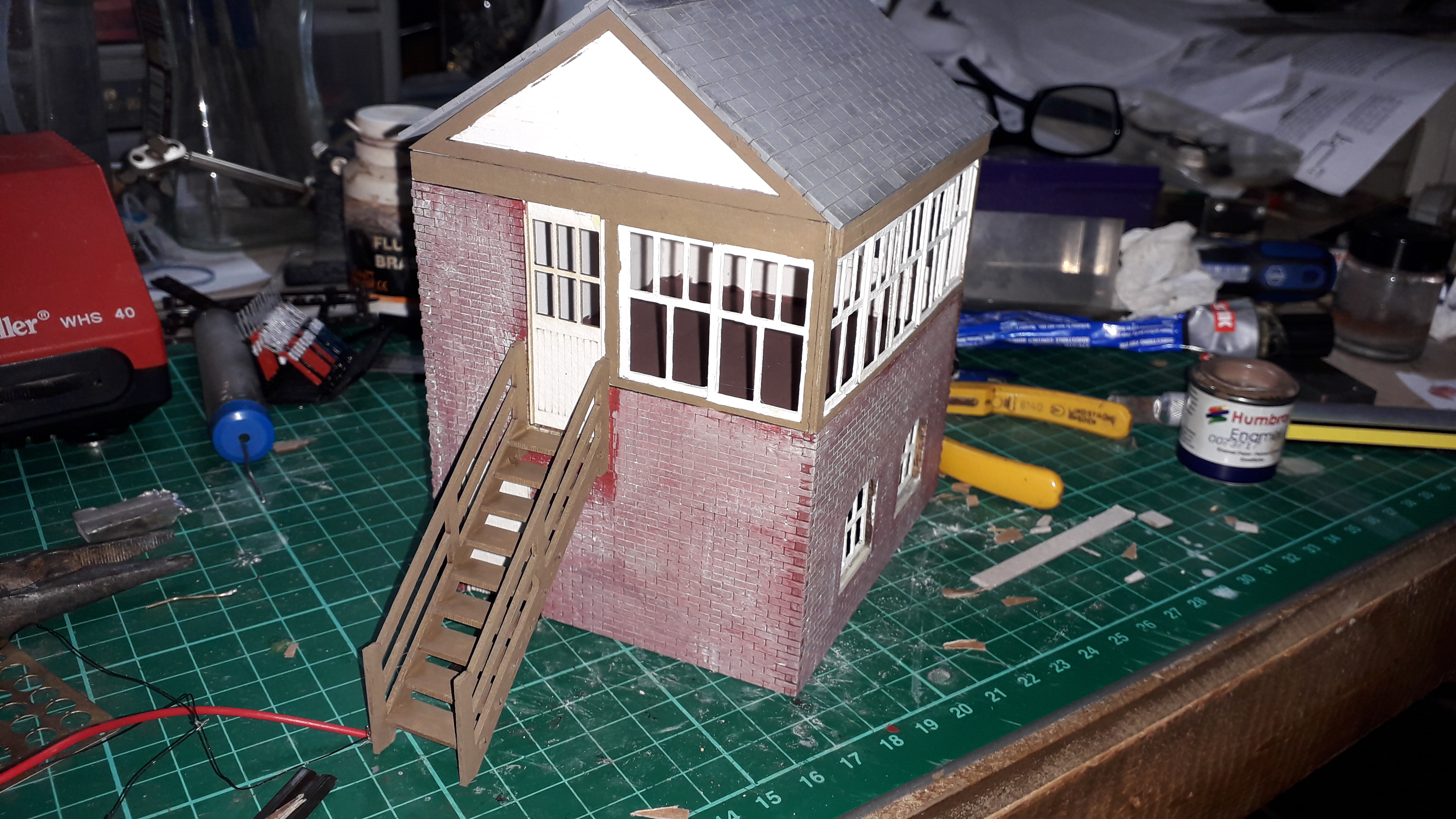 The Signal Box & Platform Saga - Soddingham-under-Piddle - RMweb