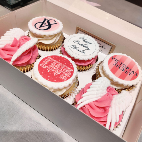 Victoria's Secret Cupcakes 💖 | create-a-cake