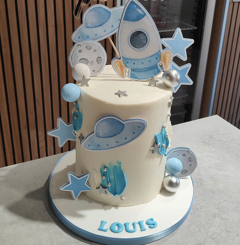 Moon and Stars Cake 🌟 | create-a-cake
