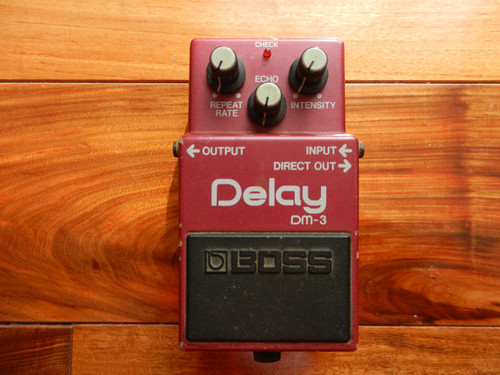 1985 Boss DM-3 Delay (green label) | buyvintagepedals