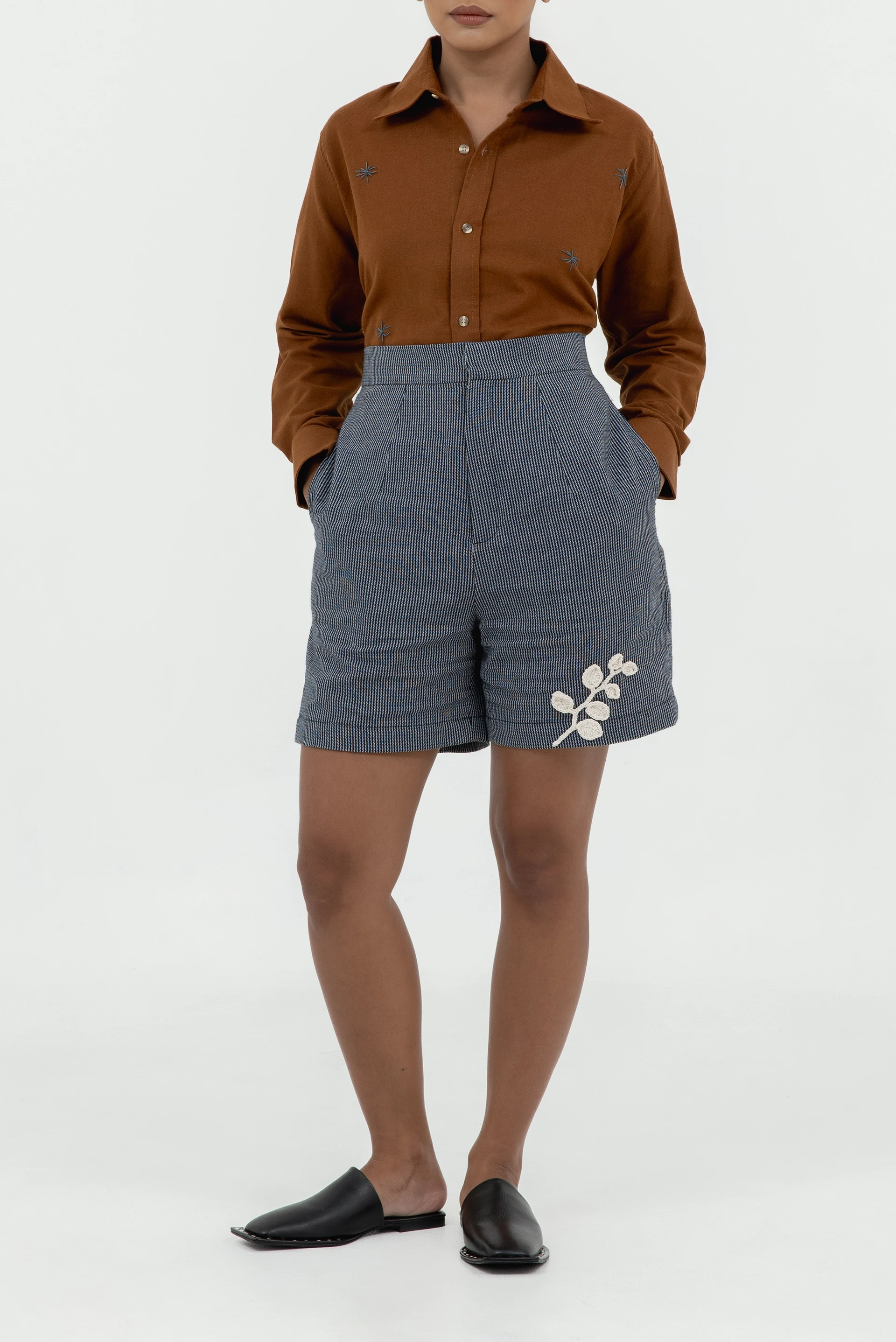 BELINI CROCHET SHORTS | iam archives