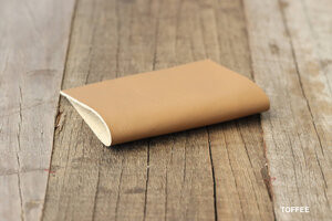 Arazzo Verona | toffee | solidandpattern