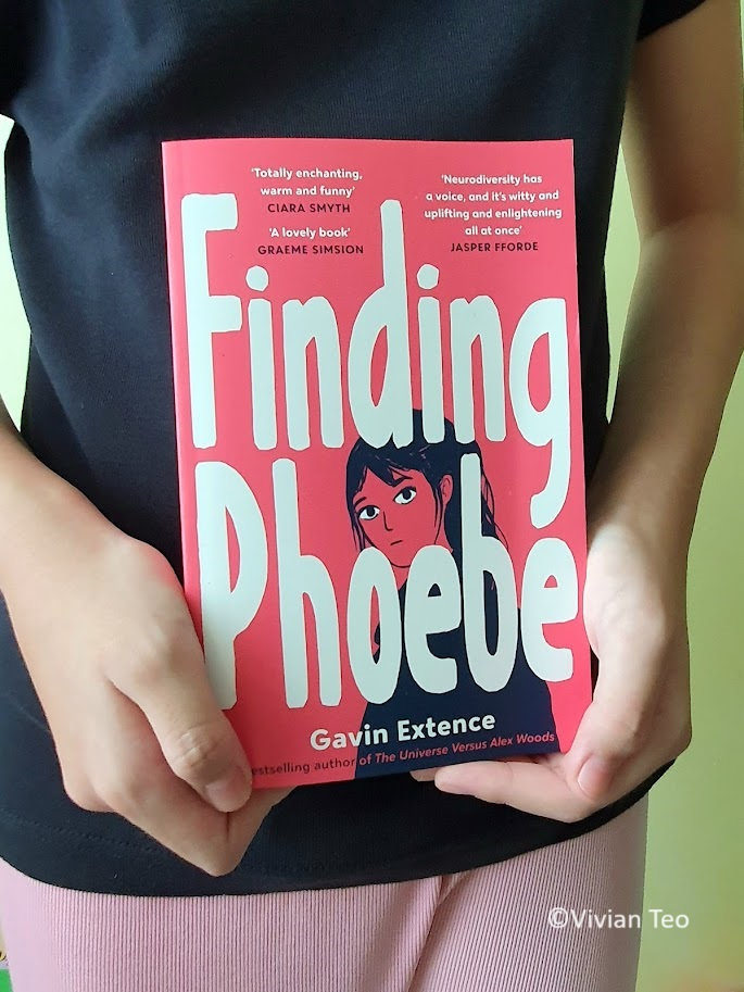 READ & REVIEWED: Finding Phoebe by Gavin Extence