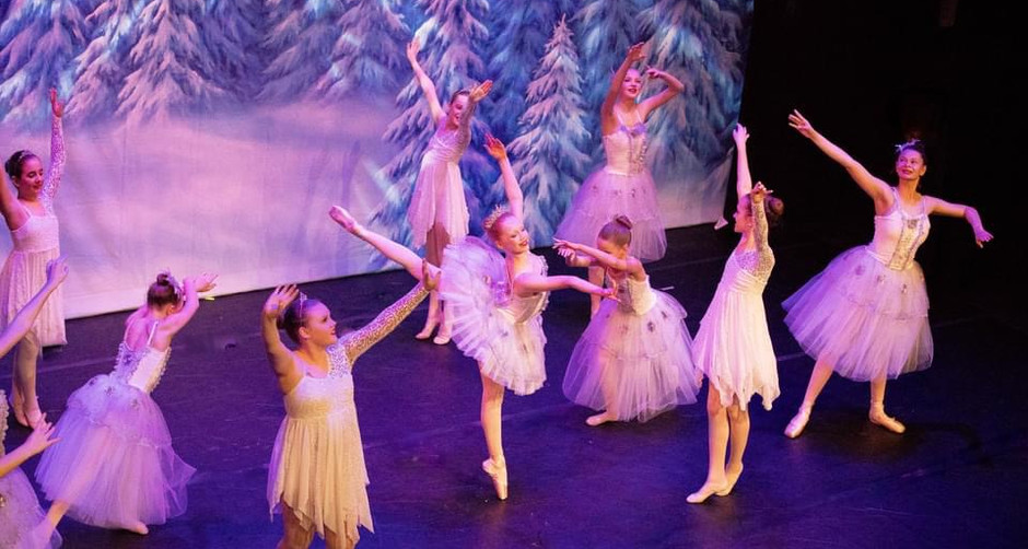 Gallery | Pointe of Grace Dance of Athens