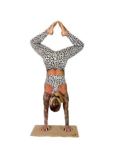 handstand mat | kickassyoga