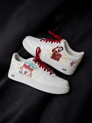 Nike Air Force 1 : Liverpool x Salah | Courtside
