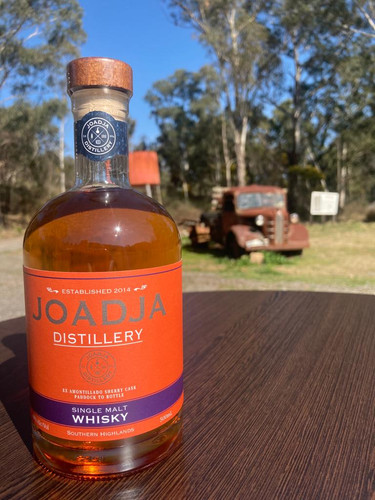 Single Malt Whisky Ex Amontillado Sherry Barrel 48% Paddock to Bottle ...