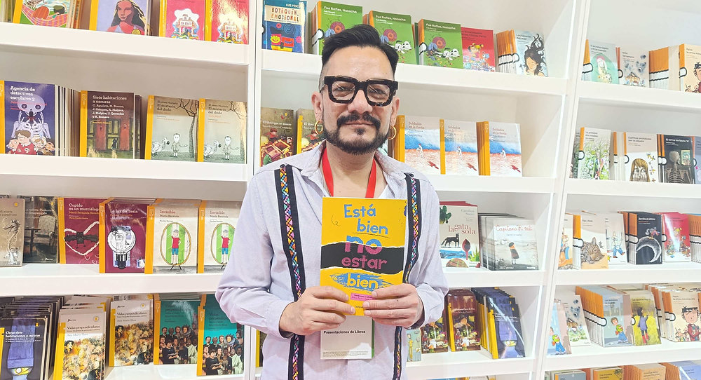 Entrevista: Alejandro Paniagua forma parte de la antología Está bien no ...