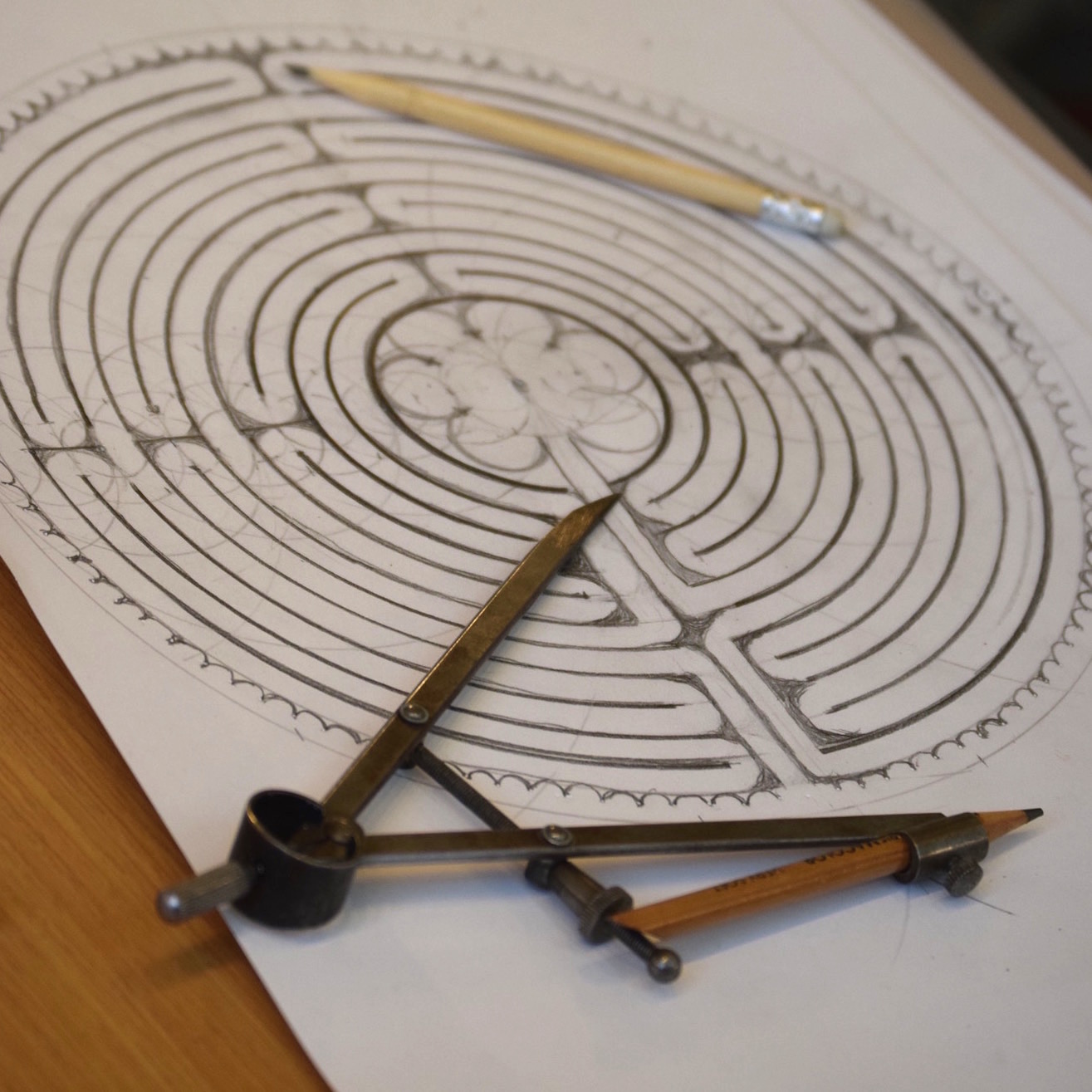 Glorious Gothic | sacredartofgeometry