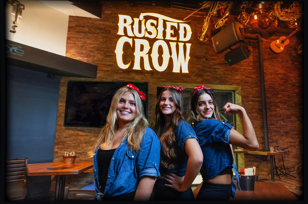 Rusted Crow on the Lake | restaurant | 569 Main Street, Belleville, MI, USA