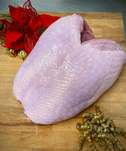 Fresh Netted Turkey Breast 4.5kg-5kg - XL | bicks