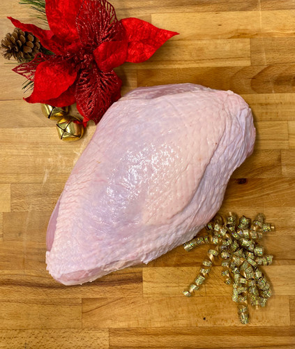 Fresh Netted Turkey Breast 2.5kg-3kg MED | bicks