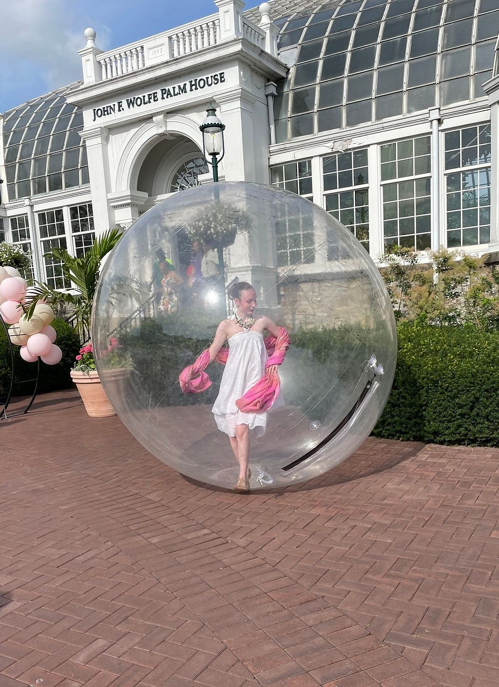 Columbus, Ohio Human Bubble - Girl In A Bubble Entertainer | Awesome ...