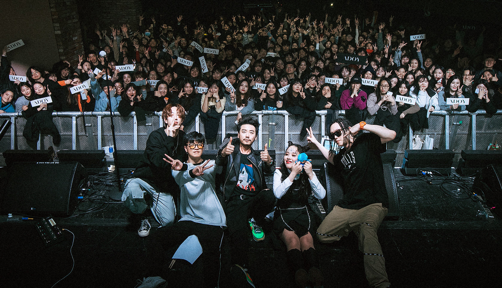 ISSUE 1 03: 기업가형 밴드 ADOY의 글로벌 성장 지침서