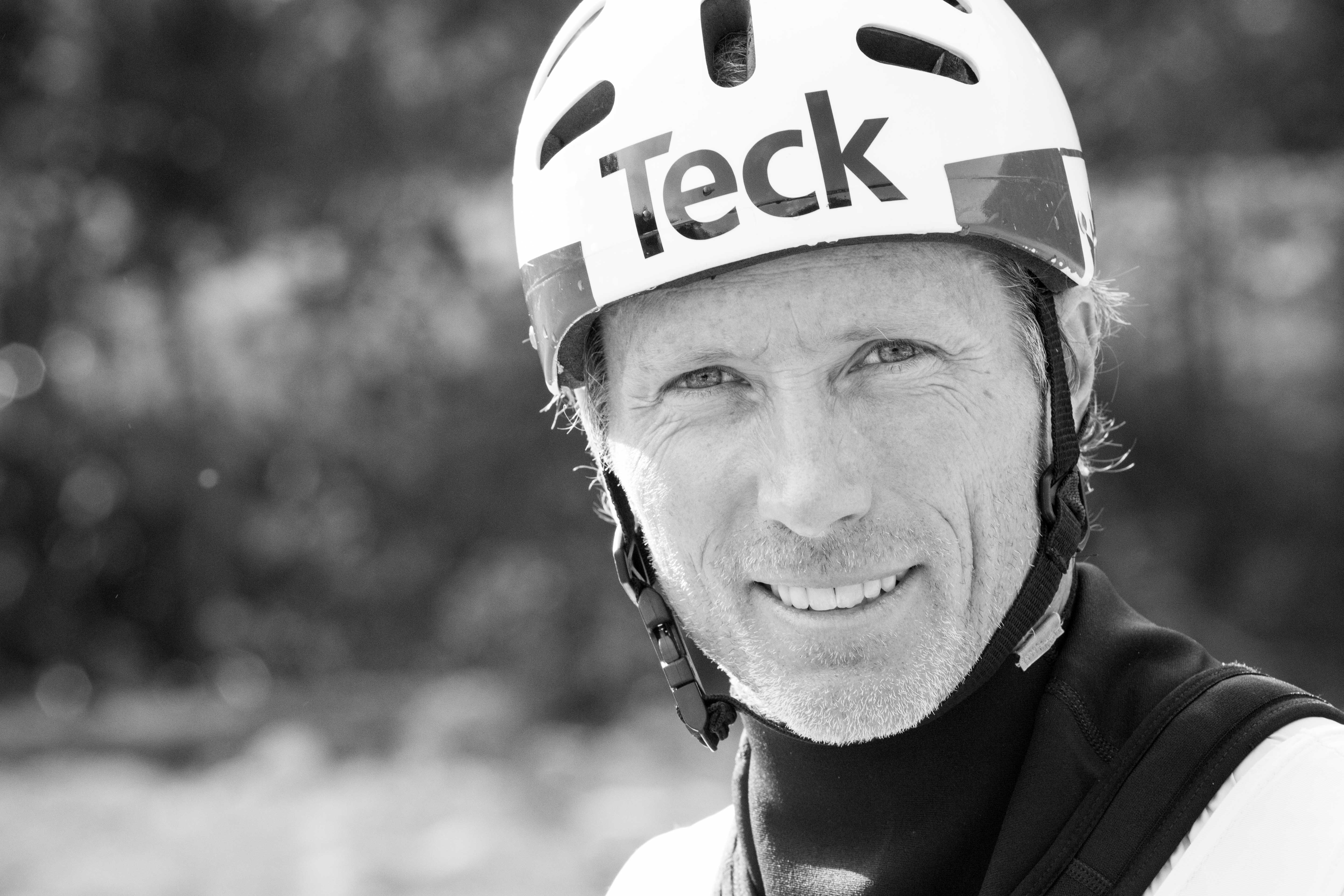 Whitewater slalom kayaker | David Ford World Champion 5x Olympian