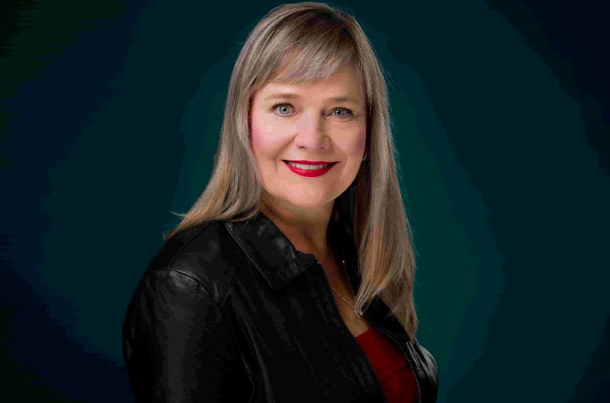 From A Mess To A Message – Exclusive Interview With Marina Theron-Monnery