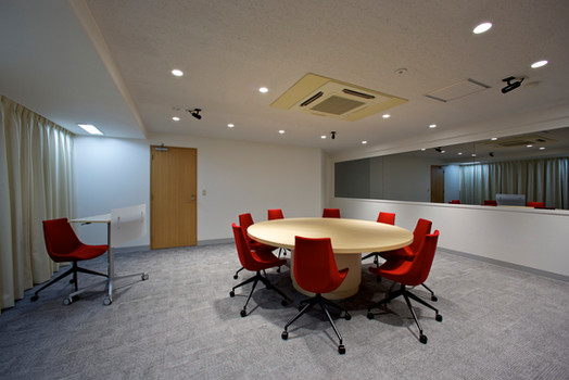 INTERVIEW ROOM | ACORN Japan