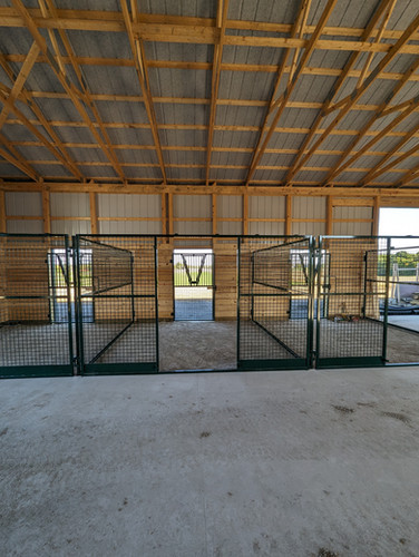 Mesh Stall Fronts | 4 Bar P Free Flow Wa