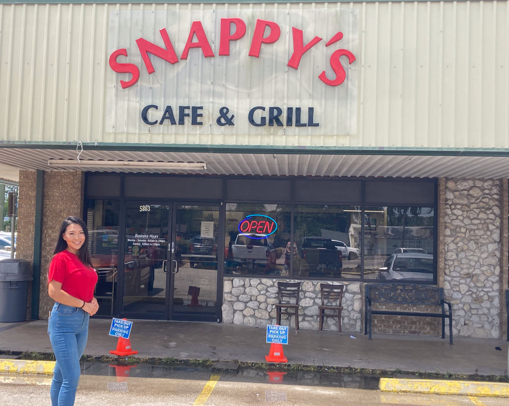 Katy's Iconic Restaurant , Snappy's, Gets New Owner