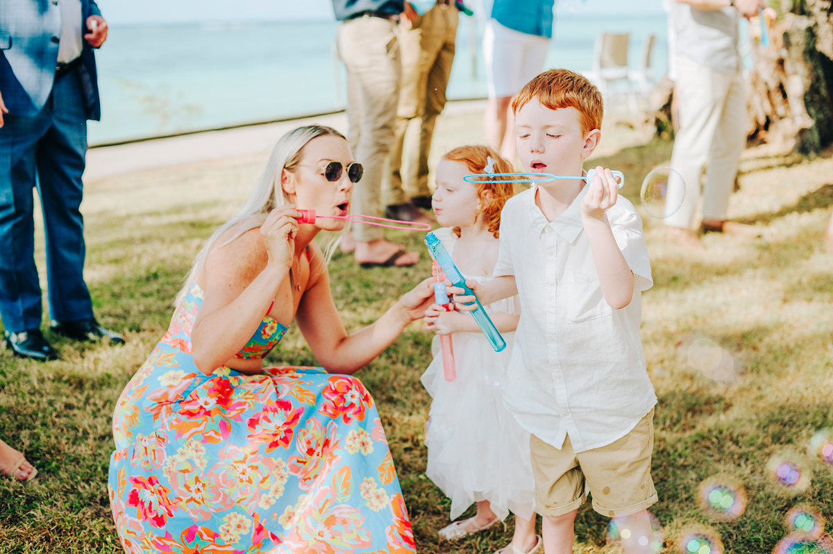 ALEX & DAN | HERON ISLAND, GREAT BARRIER REEF DESTINATION WEDDING