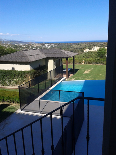 STANDARD REMOVABLE MESH SAFETY FENCING | Advasol Solutions sl