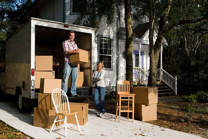 How To Load Your Moving Truck Efficiently