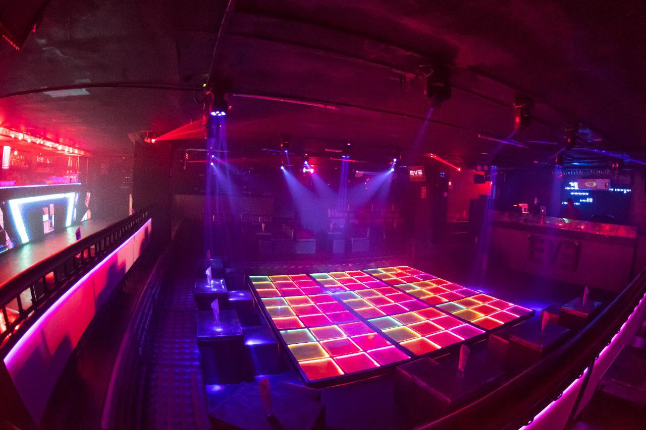 Tu evento en el antro | Eventos Corporativos | XV Años | Celebraciones