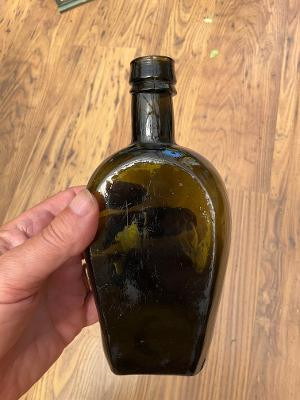 Early Coffin blackglass flask | ABC Magazine