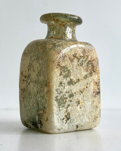 Tudor square phial c1600 | ABC Magazine