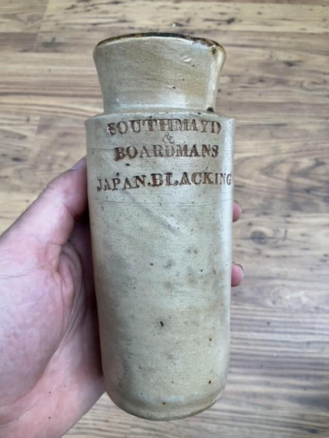 Catalogue | ABC Magazine 8/42