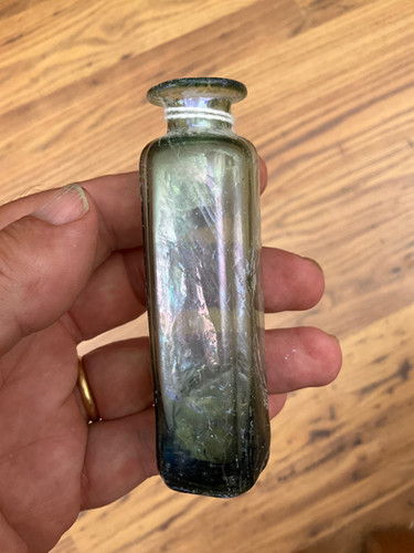 Early octagonal phial utility c1730 | ABC Magazine