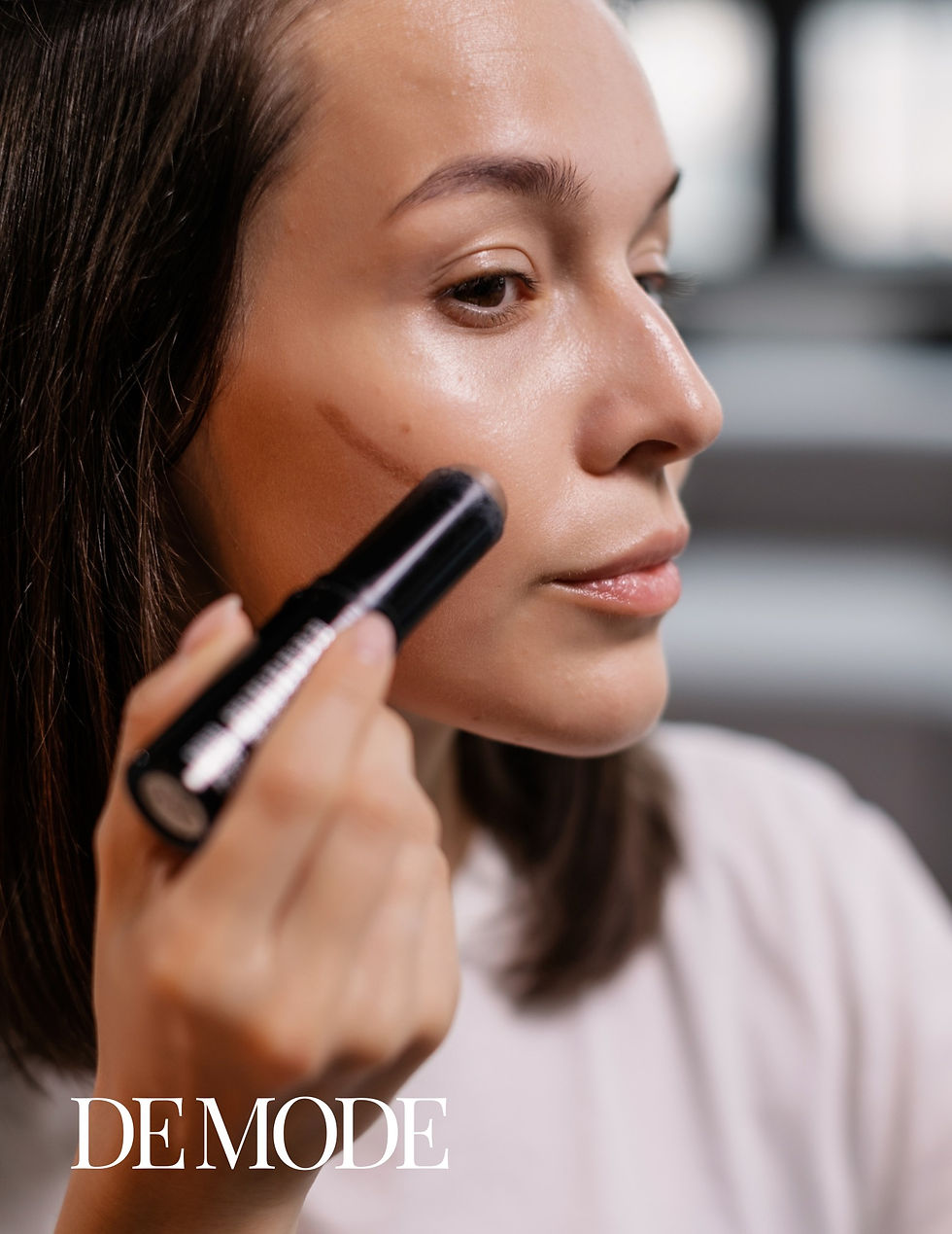 "THE ART OF CONTOURING - HOW TO DEFINE YOUR FACIAL FEATURES": DE MODE ...