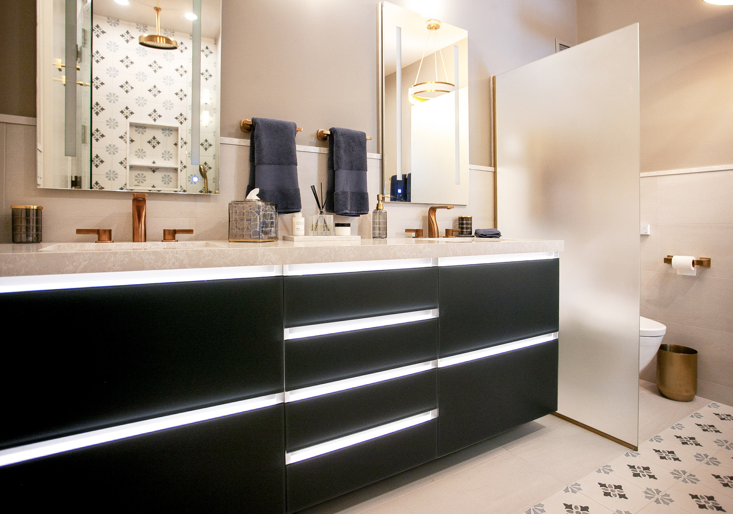 Julie Schuster Design Studio l Luxury Bath