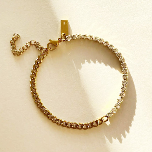 Abigail Bracelet Elleamaze