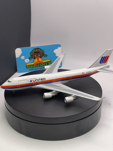 United Airlines 747-400 | Squatchy’s