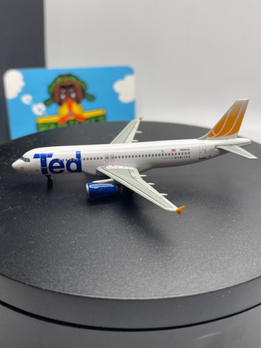 TED/ United A320-200 (55639) | Squatchy’s