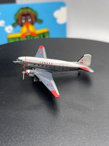 RCAF DC-3 | Squatchy’s